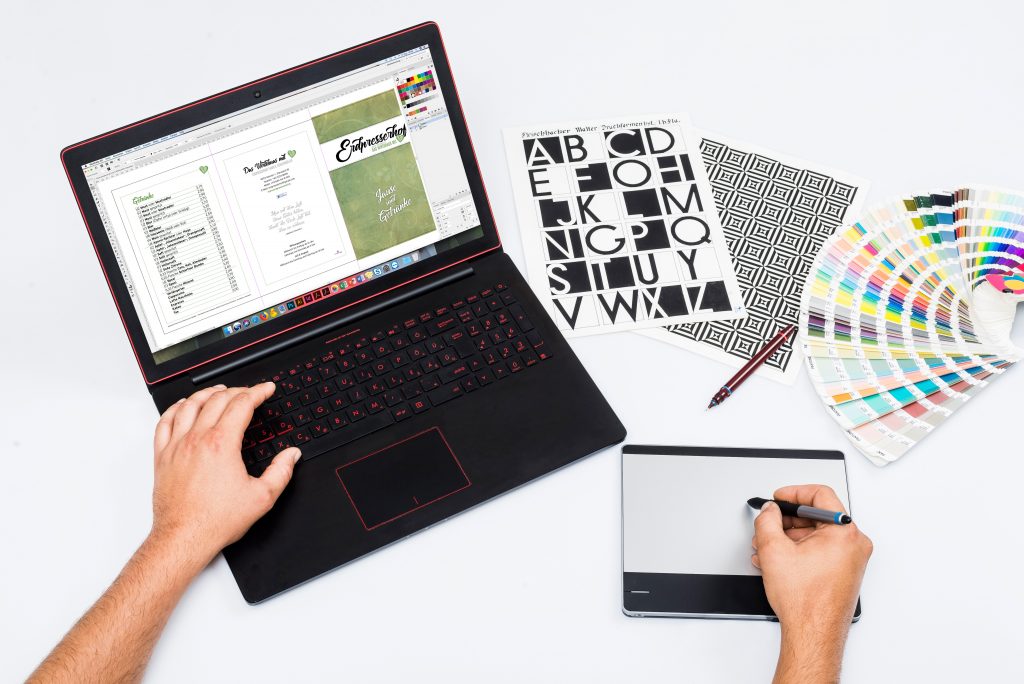 GRAFIK & DESIGN - CrossMediaGroup GmbH